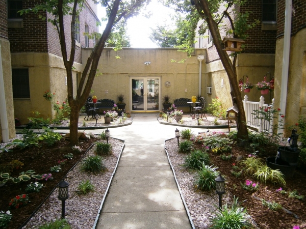 Photos | The Baltimorean Apartments Baltimore MD